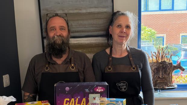 Coffee shop customers fund gifts for children’s ward