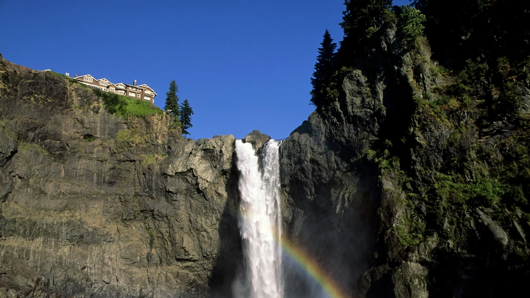 11 stunning waterfalls across the United States