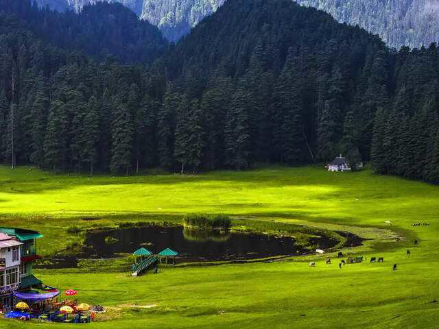 Discover the enchanting beauty of Kausani in Uttarakhand