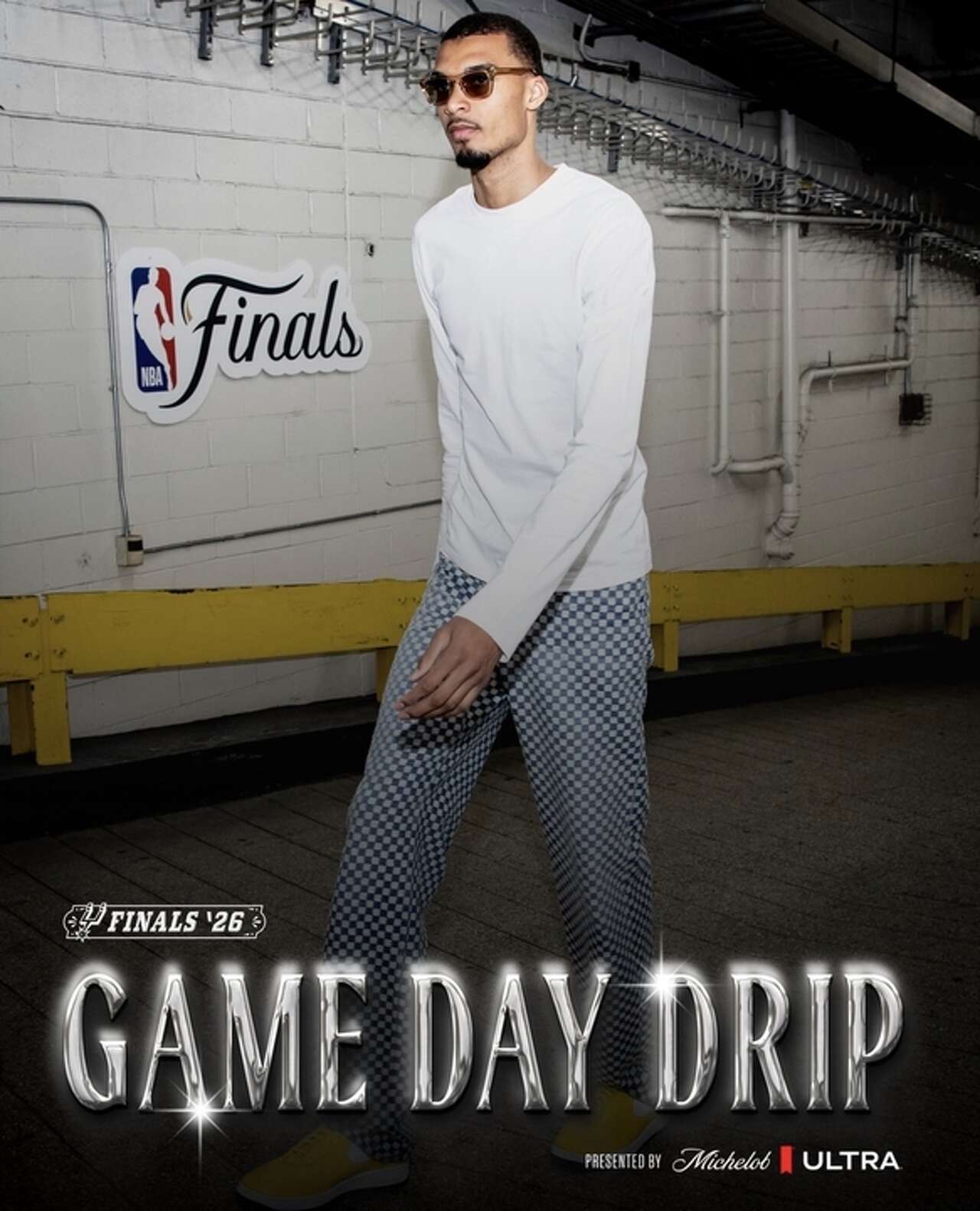 Spurs bring style, swagger and Texas flair to pivotal Game 4 at Madison ...