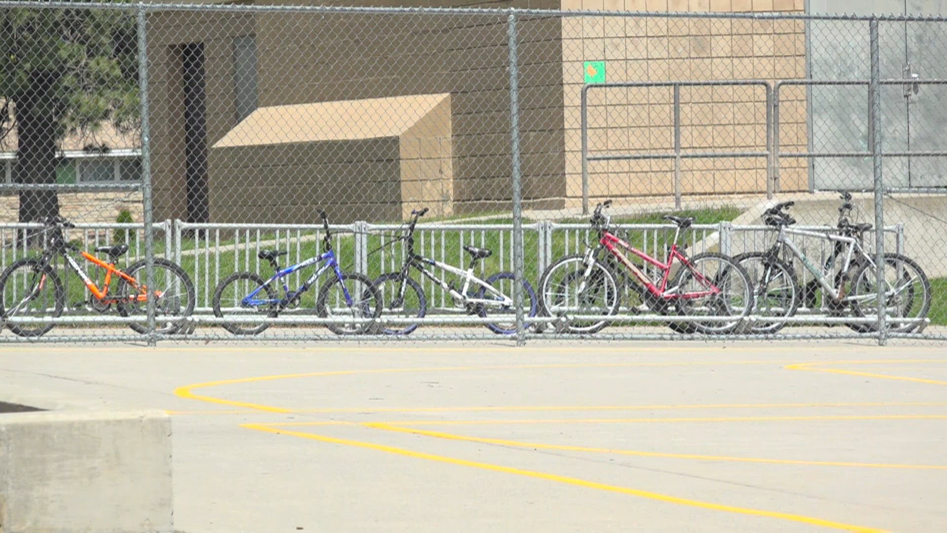 Officials urge caution as new Washington e-bike law goes into effect ...