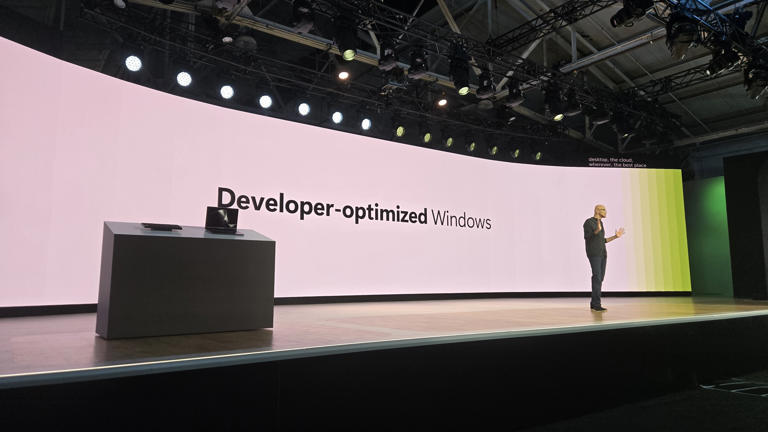 Seeing Apple’s new macOS 27 Golden Gate just makes me appreciate Windows 11