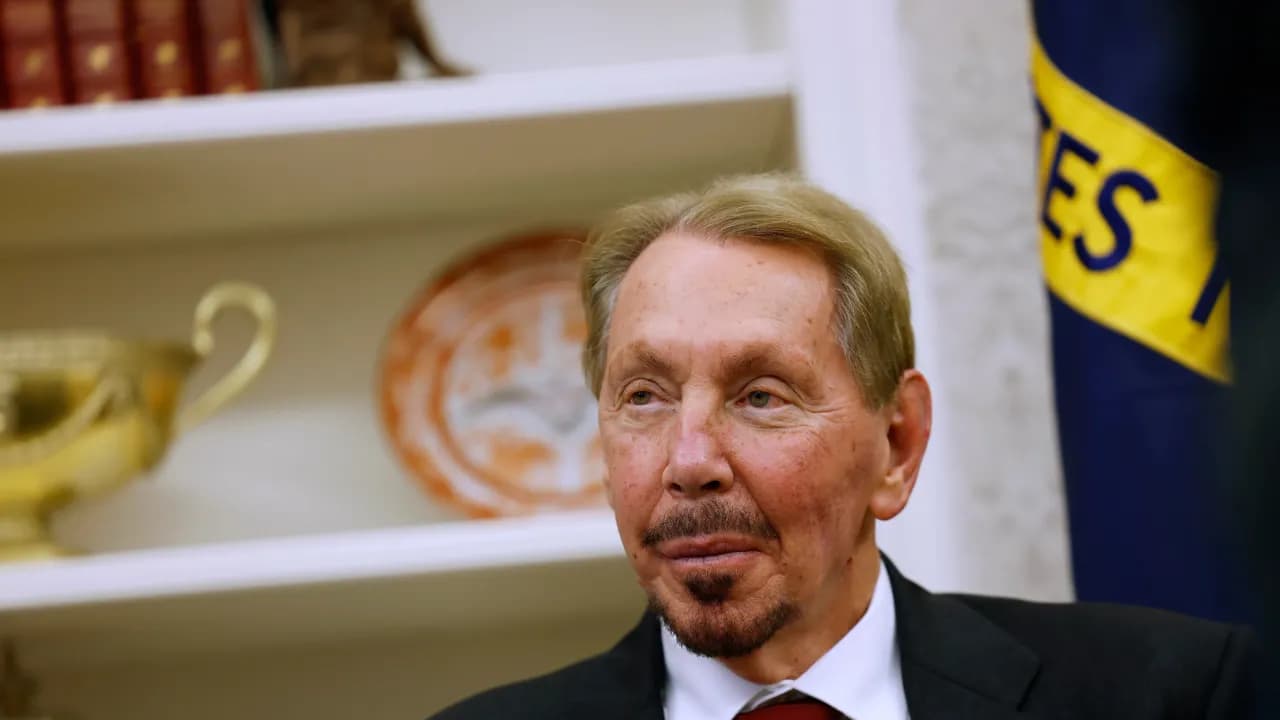Oracle backlog swells above Google, Microsoft: CEO defends $95B capex ...