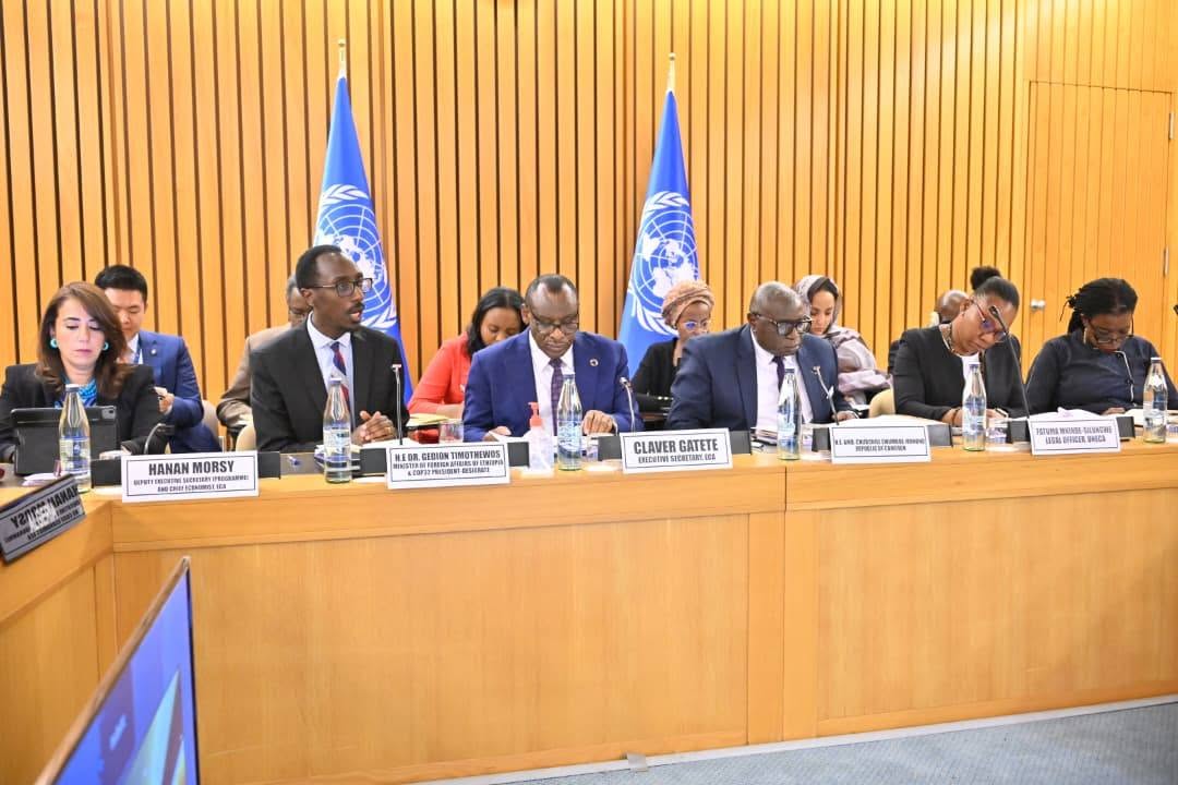 Foreign Minister Gedion briefs African ambassadors on Ethiopia's COP32 ...