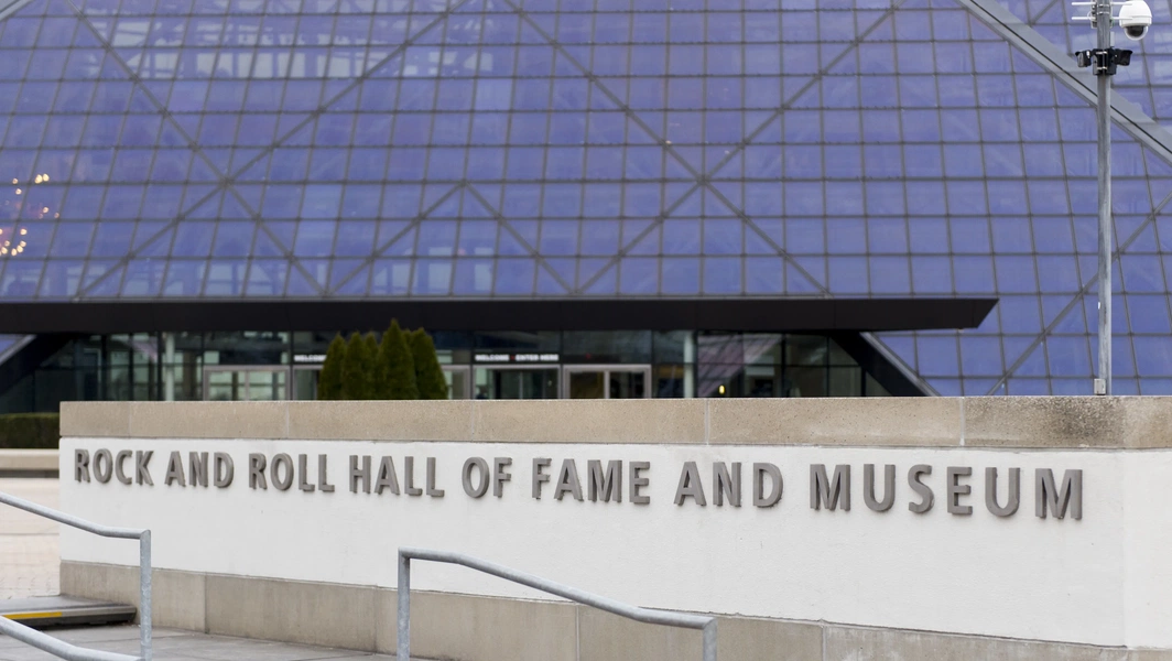 24 influential artists still missing from the Rock Hall