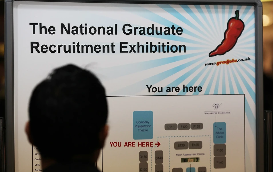 Graduate hiring rises as top degrees and apprenticeships revealed