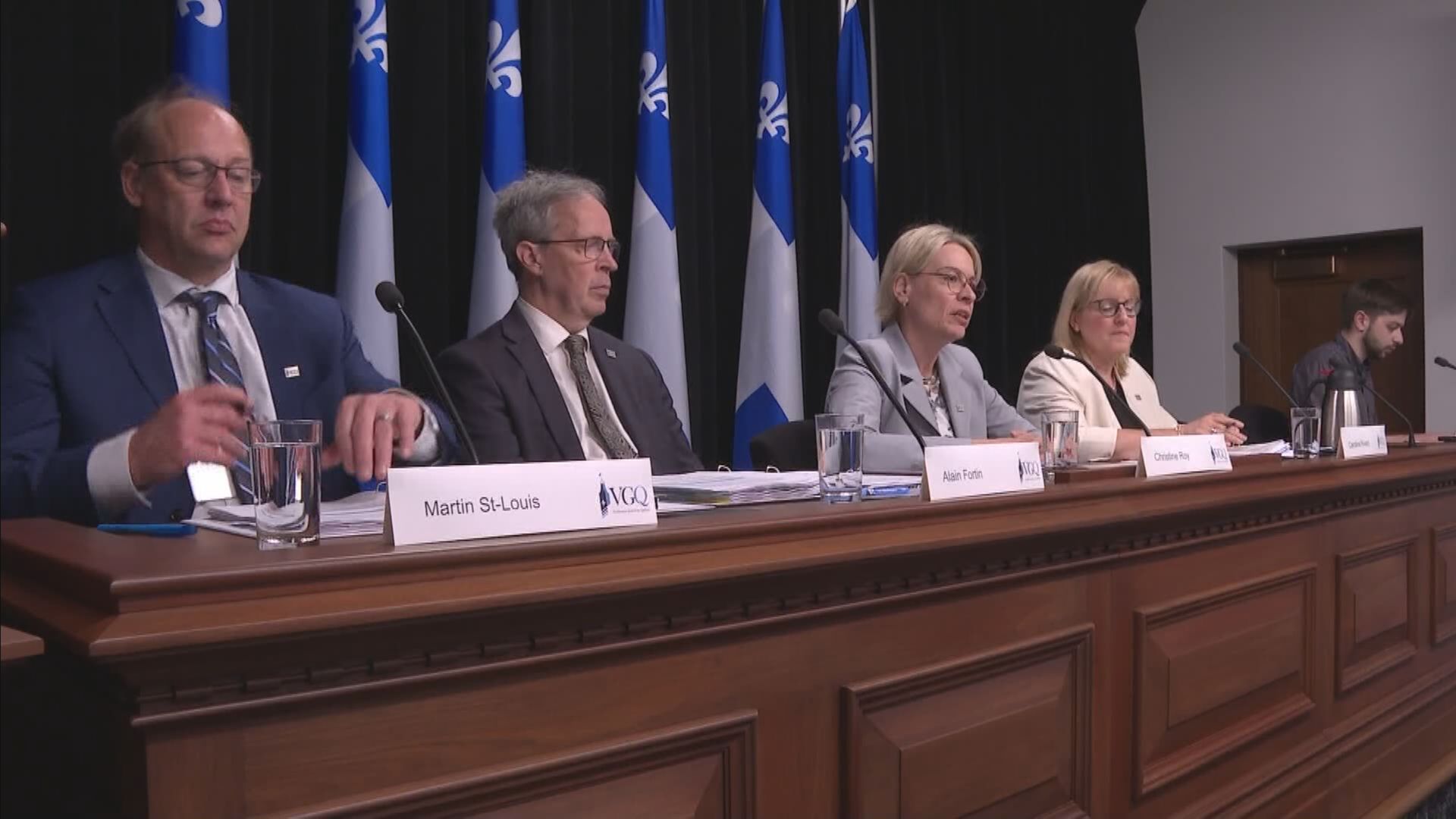 CAQ blasted for risky, failed battery investments