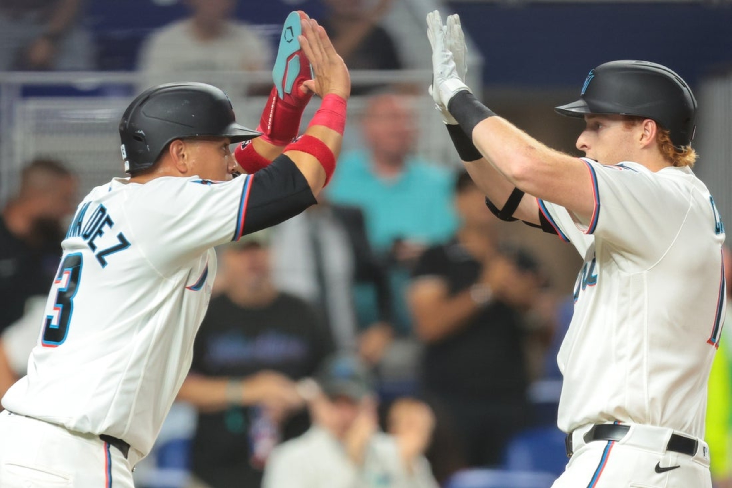 Marlins blank Diamondbacks behind six-run fourth