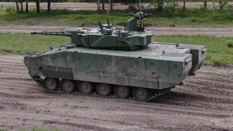 A Rheinmetall 6,5 milliárd dolláros megállapodást kötött közel 300 ...