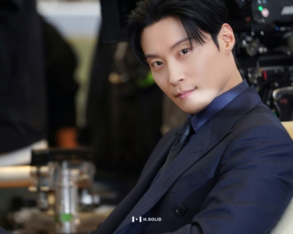 Heo Nam-jun, Park Ji-hoon, or Byeon Woo-seok?