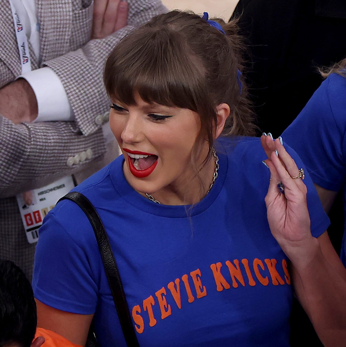 Is Taylor Swift's 'Stevie Knicks' shirt a good luck charm?