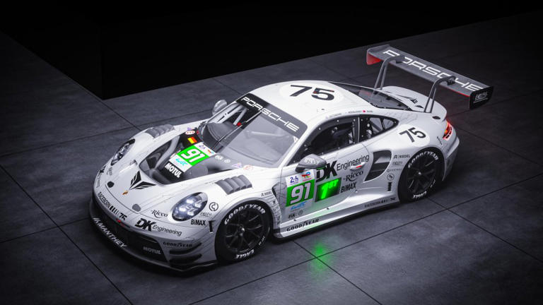 Echoes of 1951: Manthey Porsche 911 GT3 R modern racers don historic ...