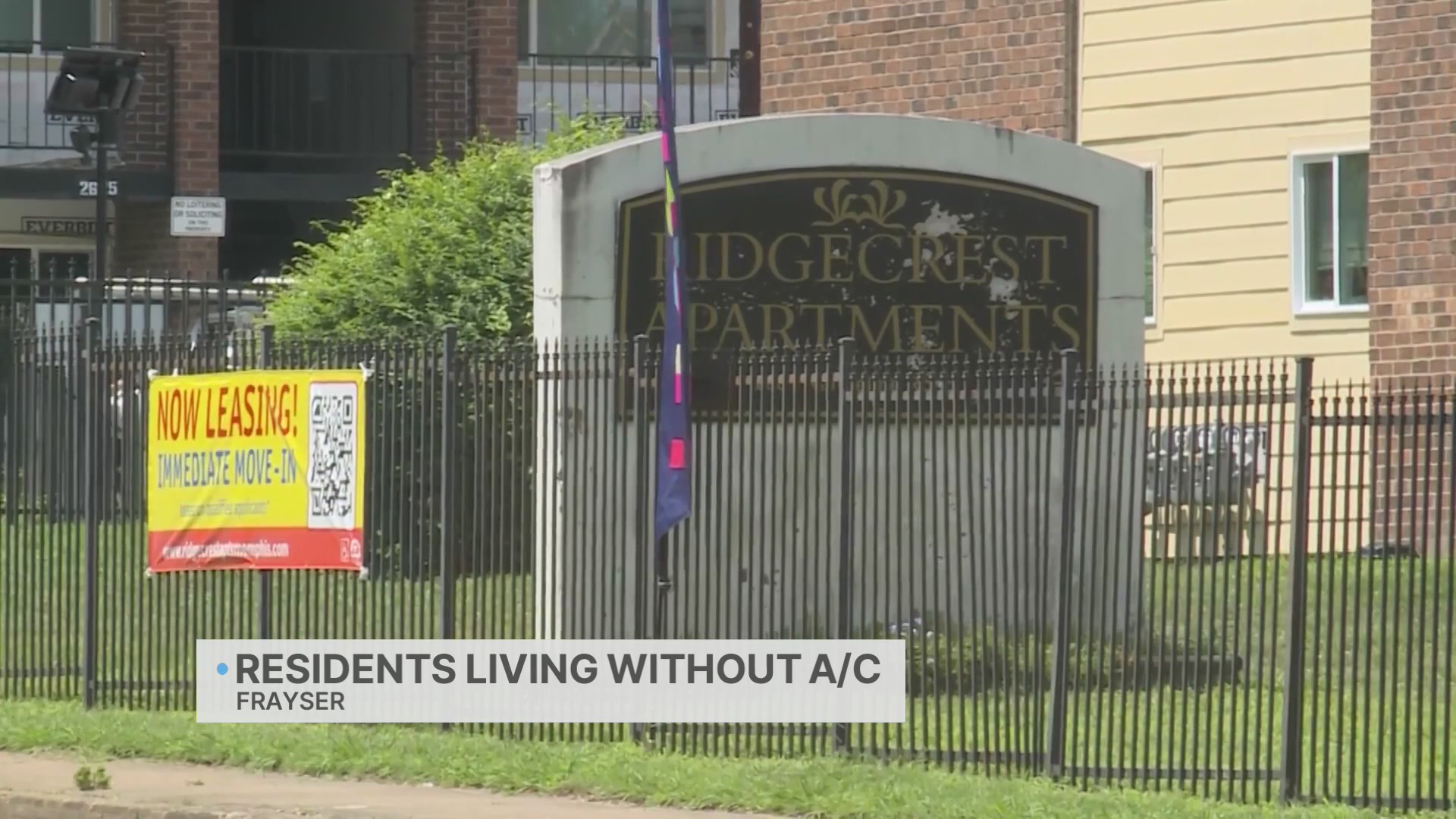 Frustrated mom says apartment A/C has been broken for months