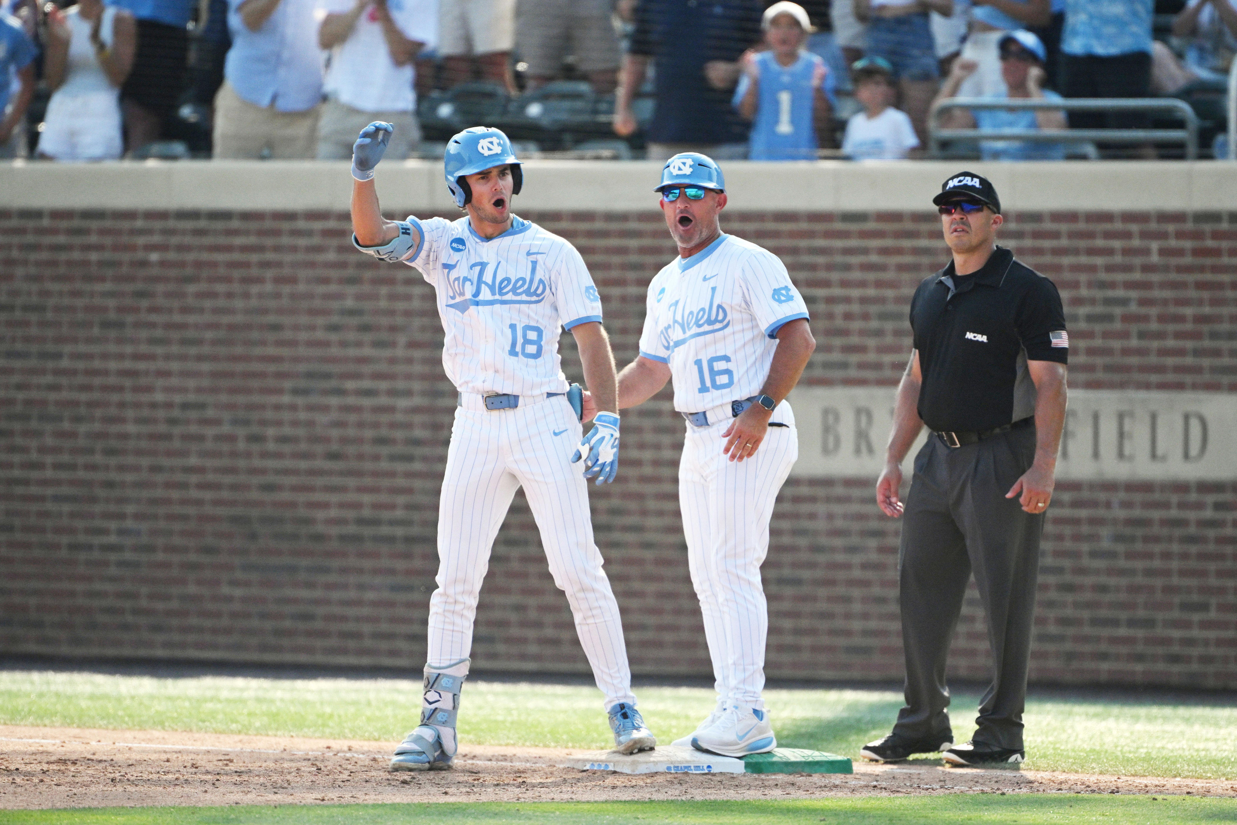 UNC vs. Ole Miss: Live blog, updates, more for College World Series