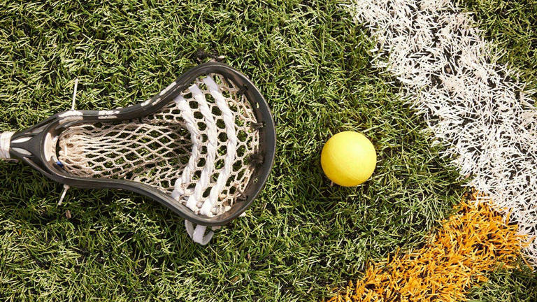 Graduation cigar saga involving HS lacrosse team boils over as school ...
