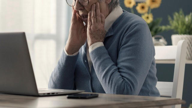 Woman in her 70s invested a small amount in a crypto ad before scammers ...