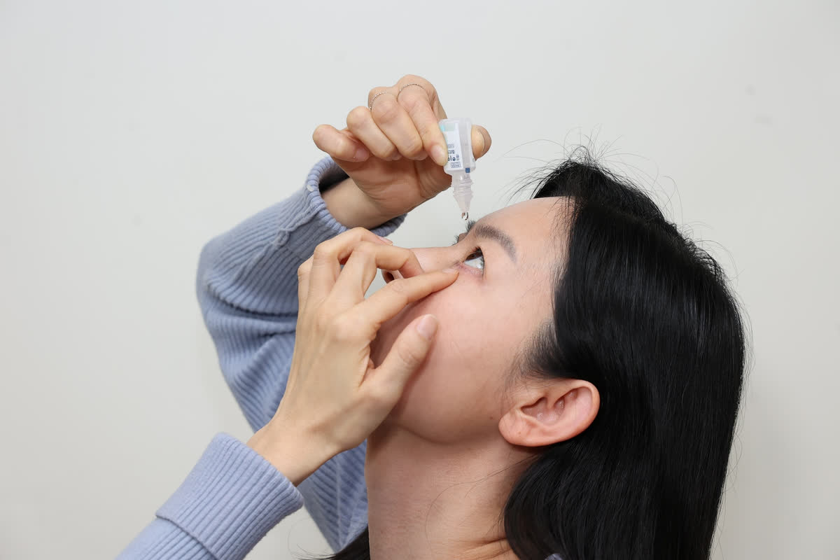 퇴근해도 눈은 퇴근 못한다… 직장인 괴롭히는 VDT 증후군 주의