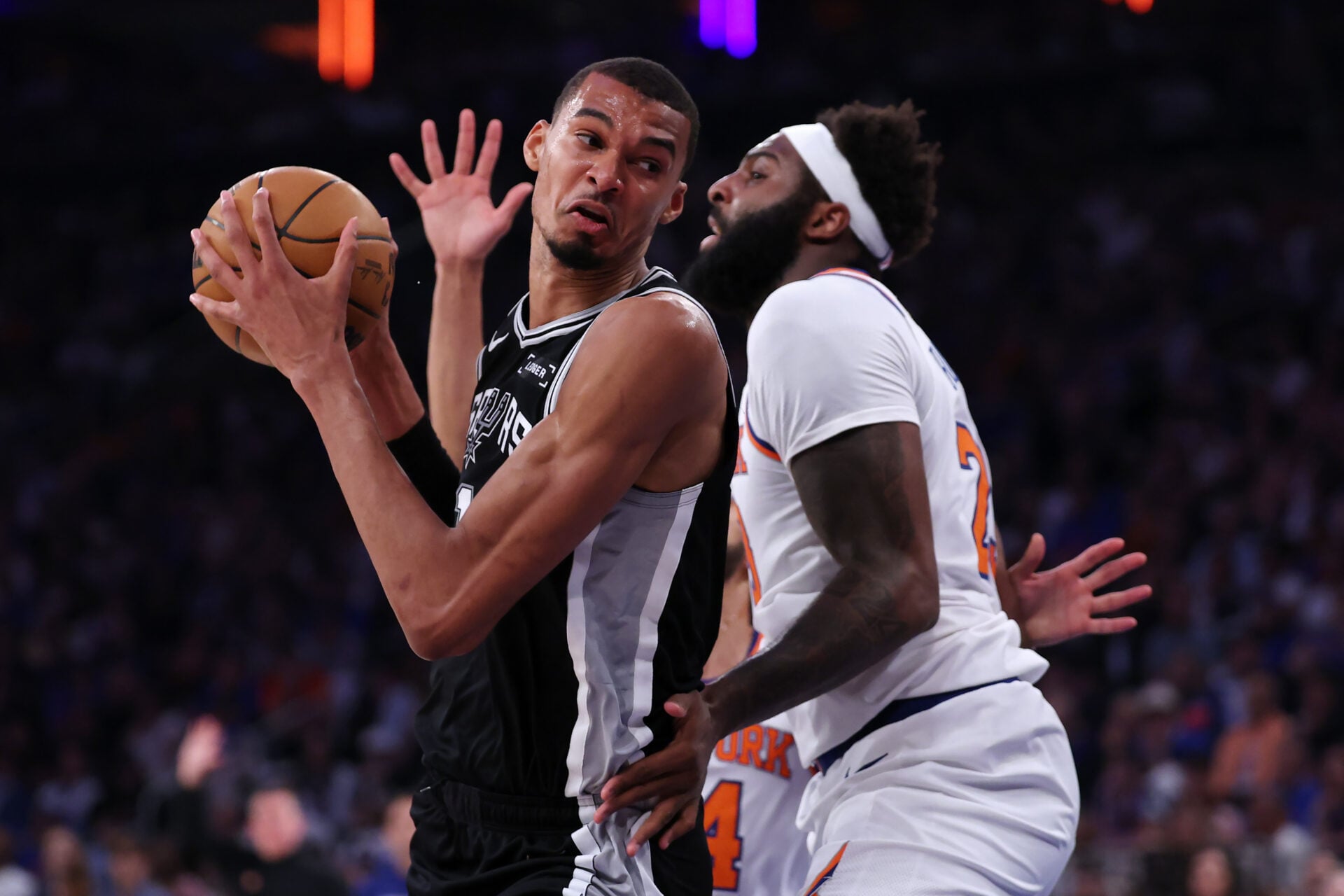 Knicks fans accuse NBA refs of cheating after wild flagrant foul on ...