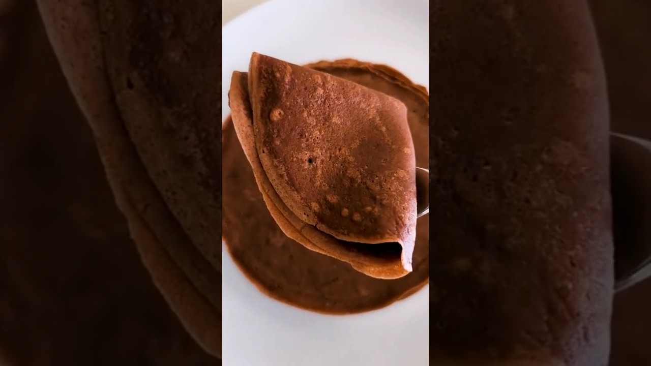 Just blend and ready: Perfect chocolate crepes