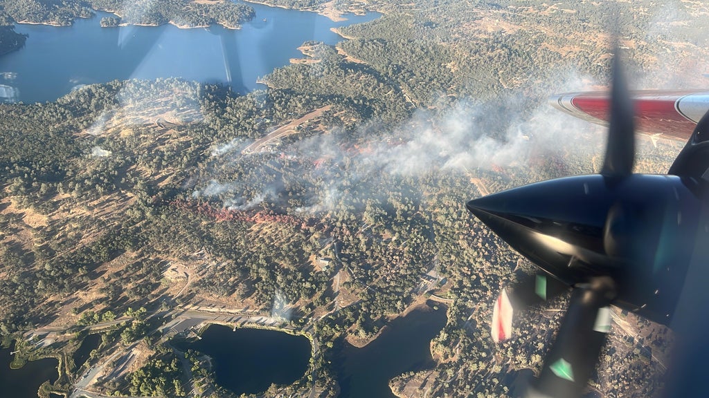 Turkey Fire threatens structures near Camanche Reservoir in Calaveras ...