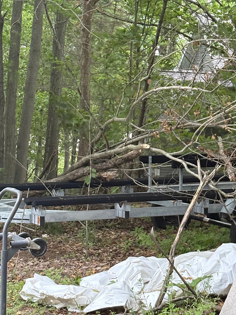 Power outages push past 100,000 as severe storms sweep across Michigan