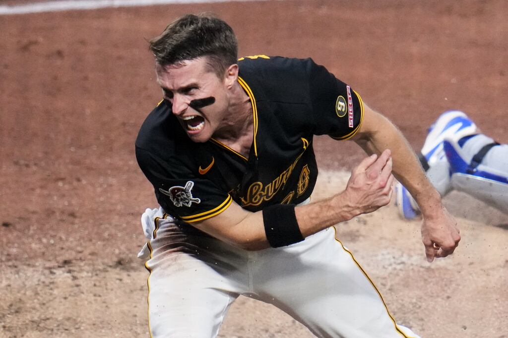 Pirates overcome huge deficit to down Dodgers, snap skid