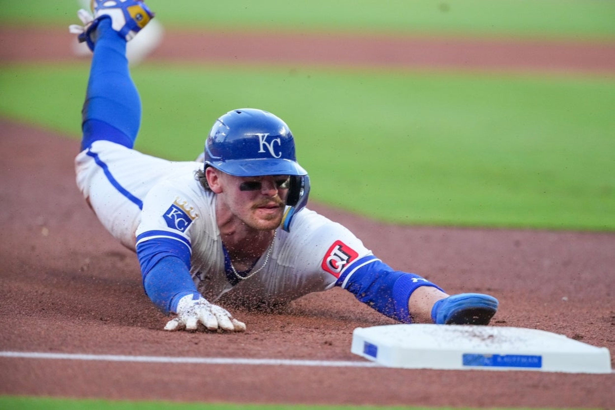 Spark plug Jake Burger helps Rangers down Royals