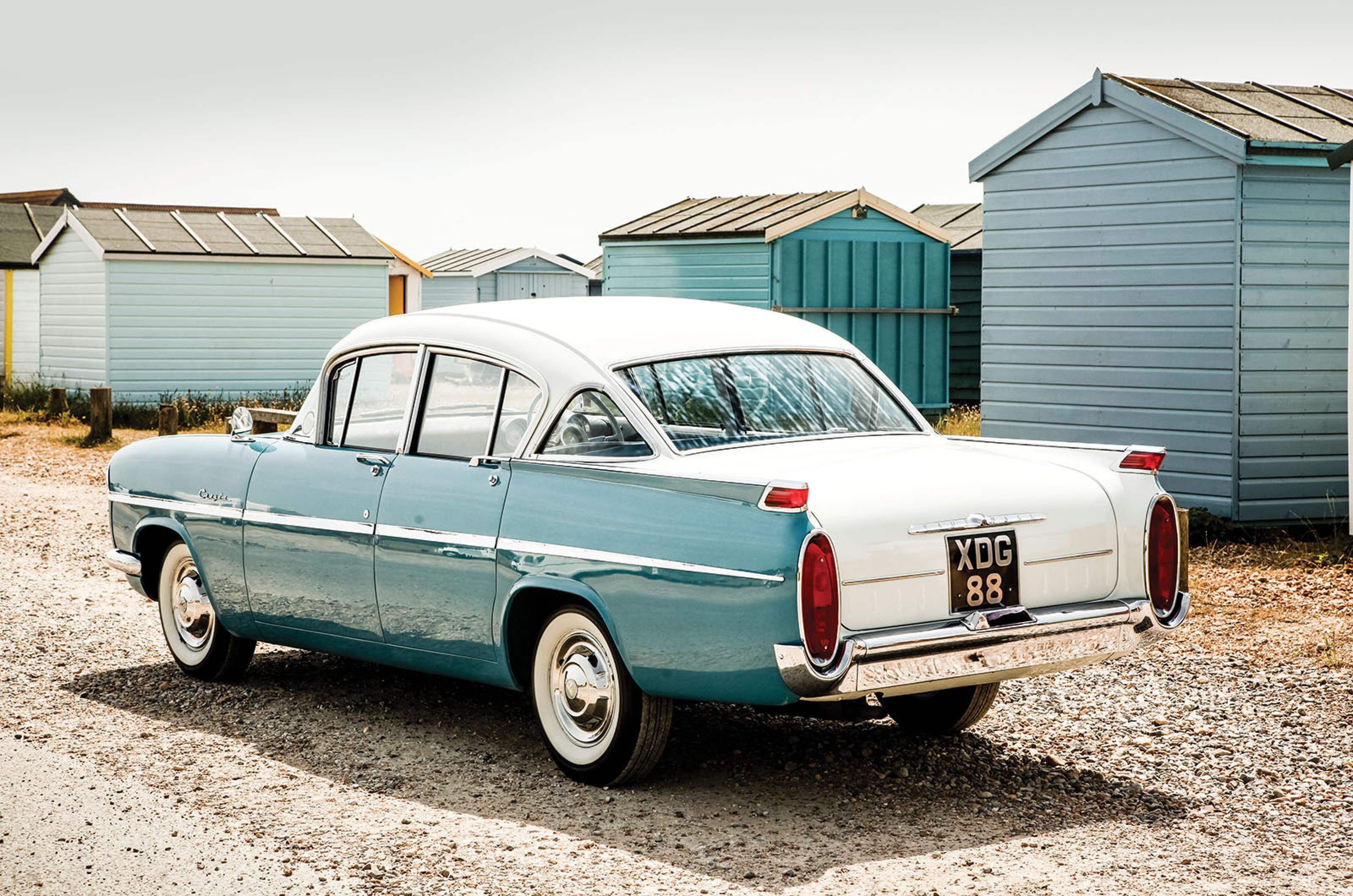 10 Britse klassieke auto's met staartvinnen