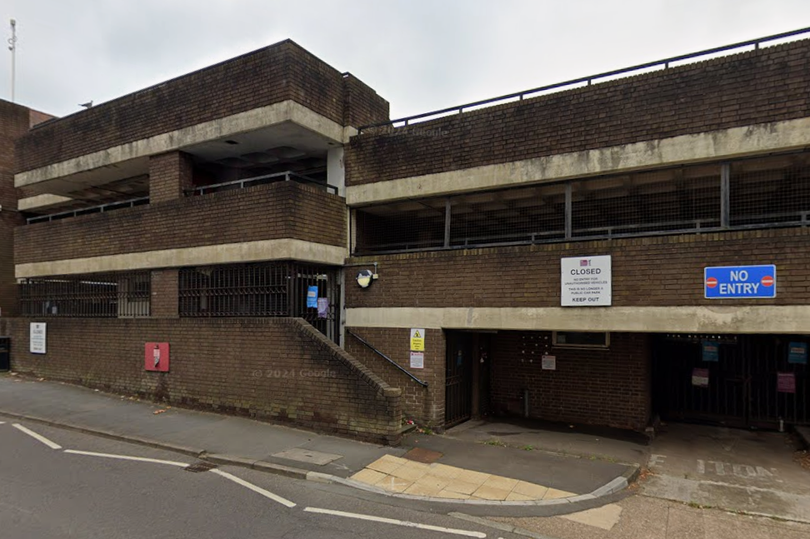 Warwick Council to spend £235,000 on consultants for derelict Linen ...