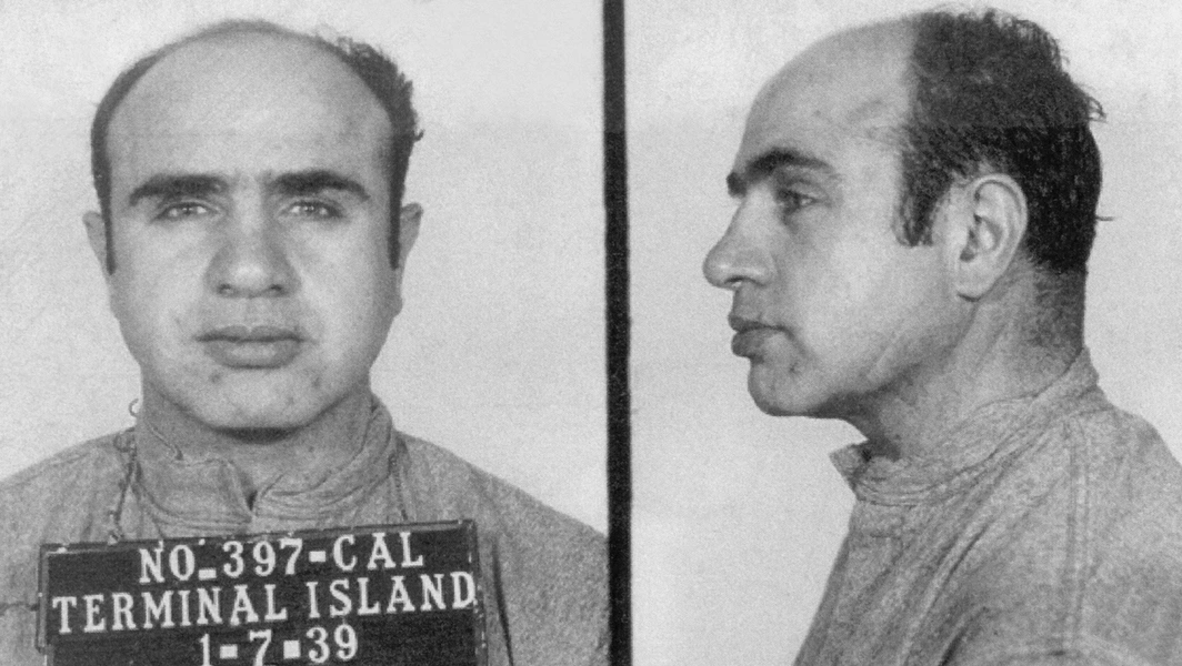 18 infamous criminals who shaped American pop culture
