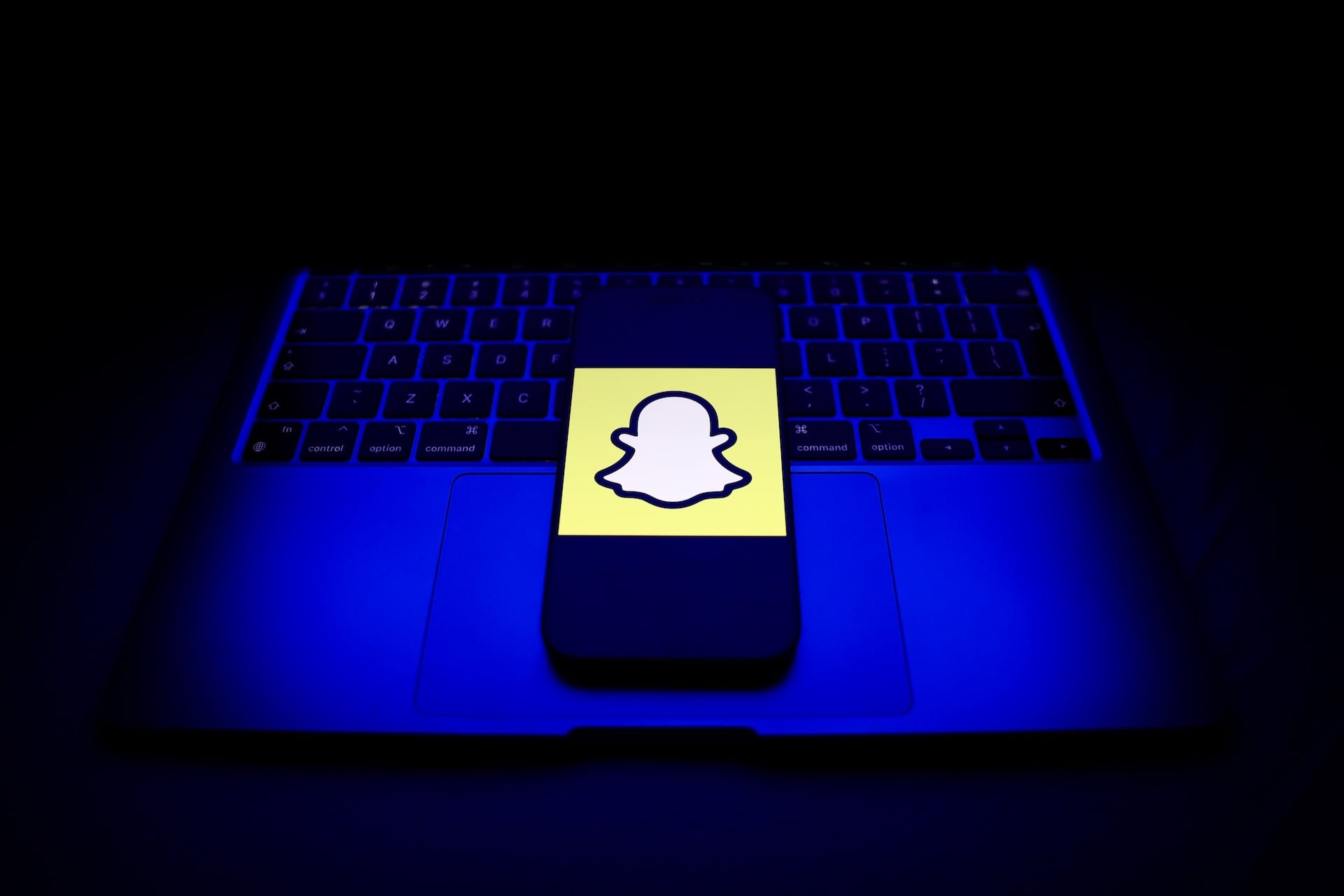 New safety rules for under-16 Snapchat users