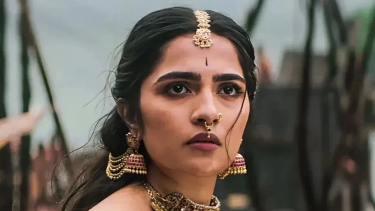 Rukmini Vasanth files complaint after deepfake video goes viral, police ...