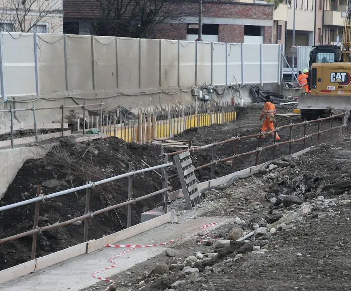 Sottopasso, ultimi sforzi. Iniziano i lavori in notturna. La sindaca ...