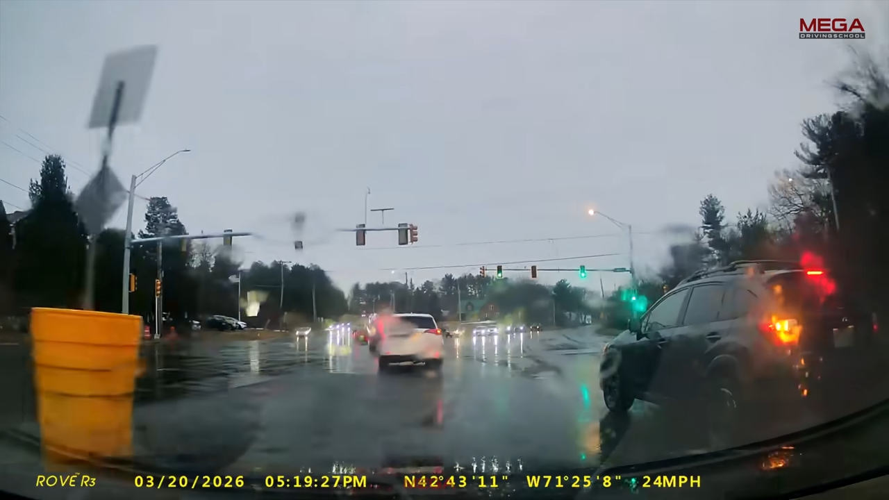 A normal intersection turned into a nightmare in seconds