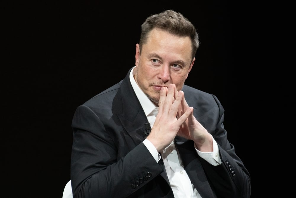 Elon Musk explains why he just doesn't spend his days at the beach ...