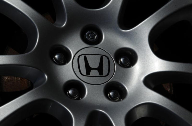 Honda recalls over 1 million US vehicles due to defective tyre kit ...