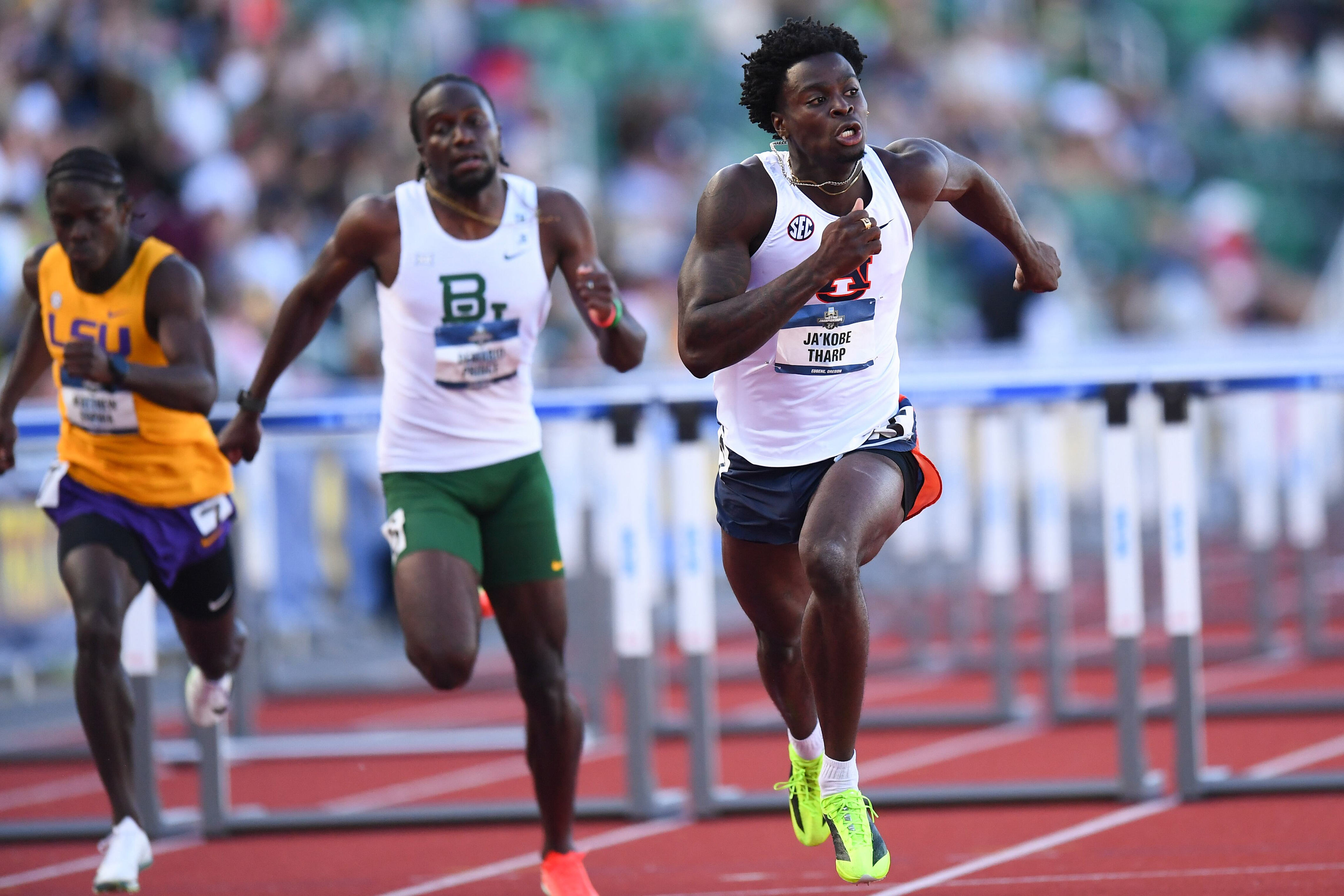 Après avoir résisté pendant douze ans, le record du monde du 110 m ...