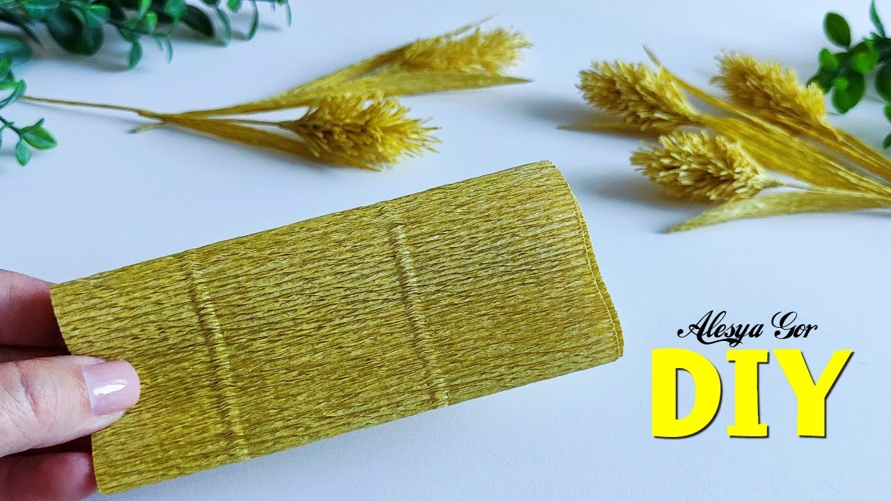 DIY crepe paper decoration and flowers