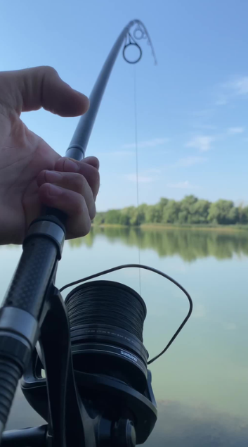 Carp fishing clips trending now