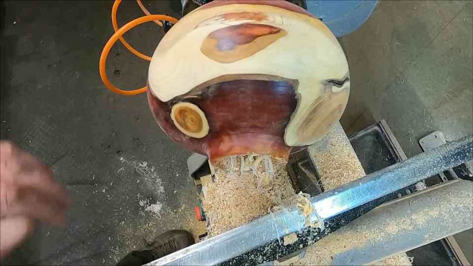I pulled this yew from the firewood pile and turned it instead