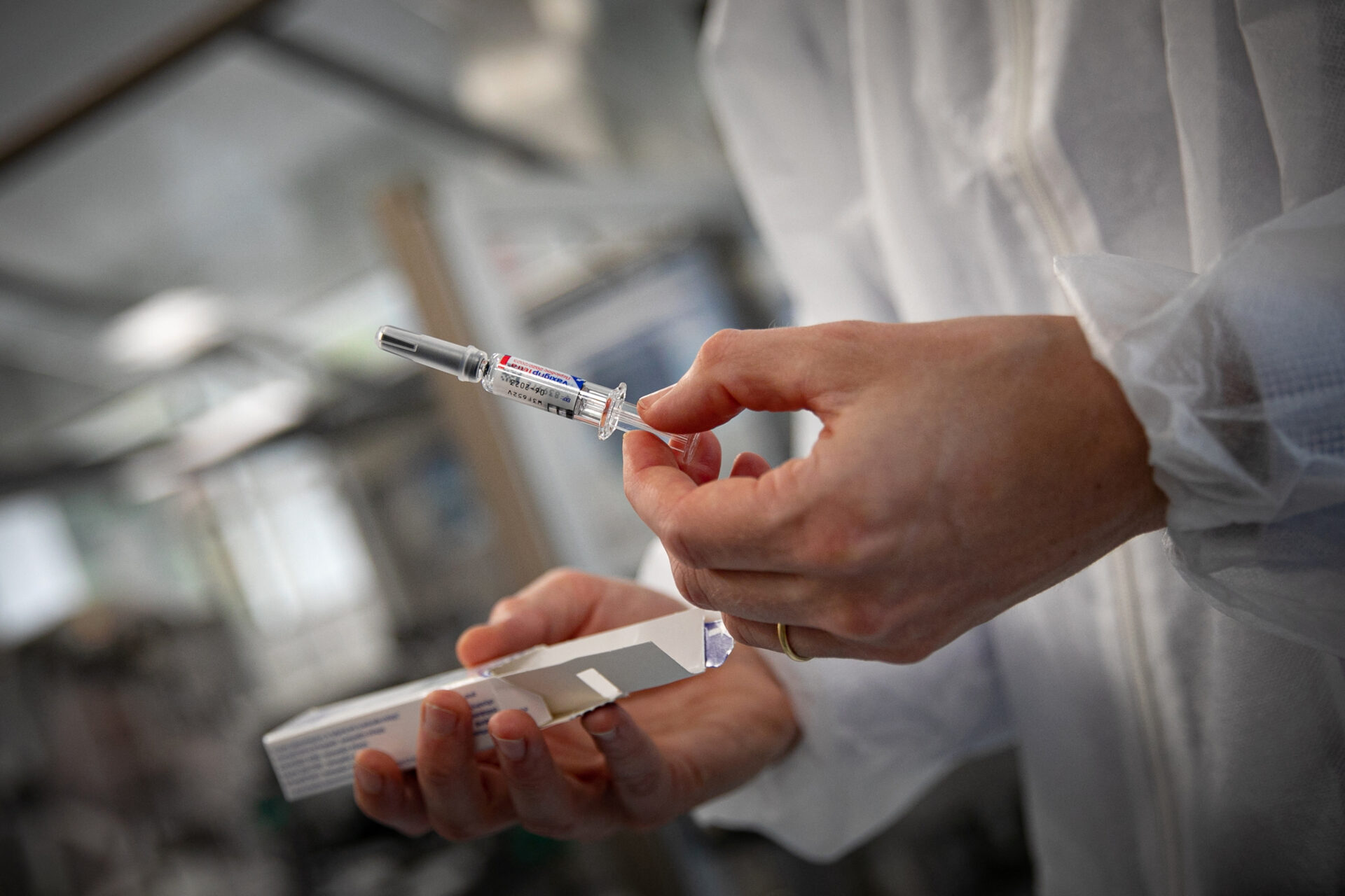 In search of a 'universal vaccine' against all viruses