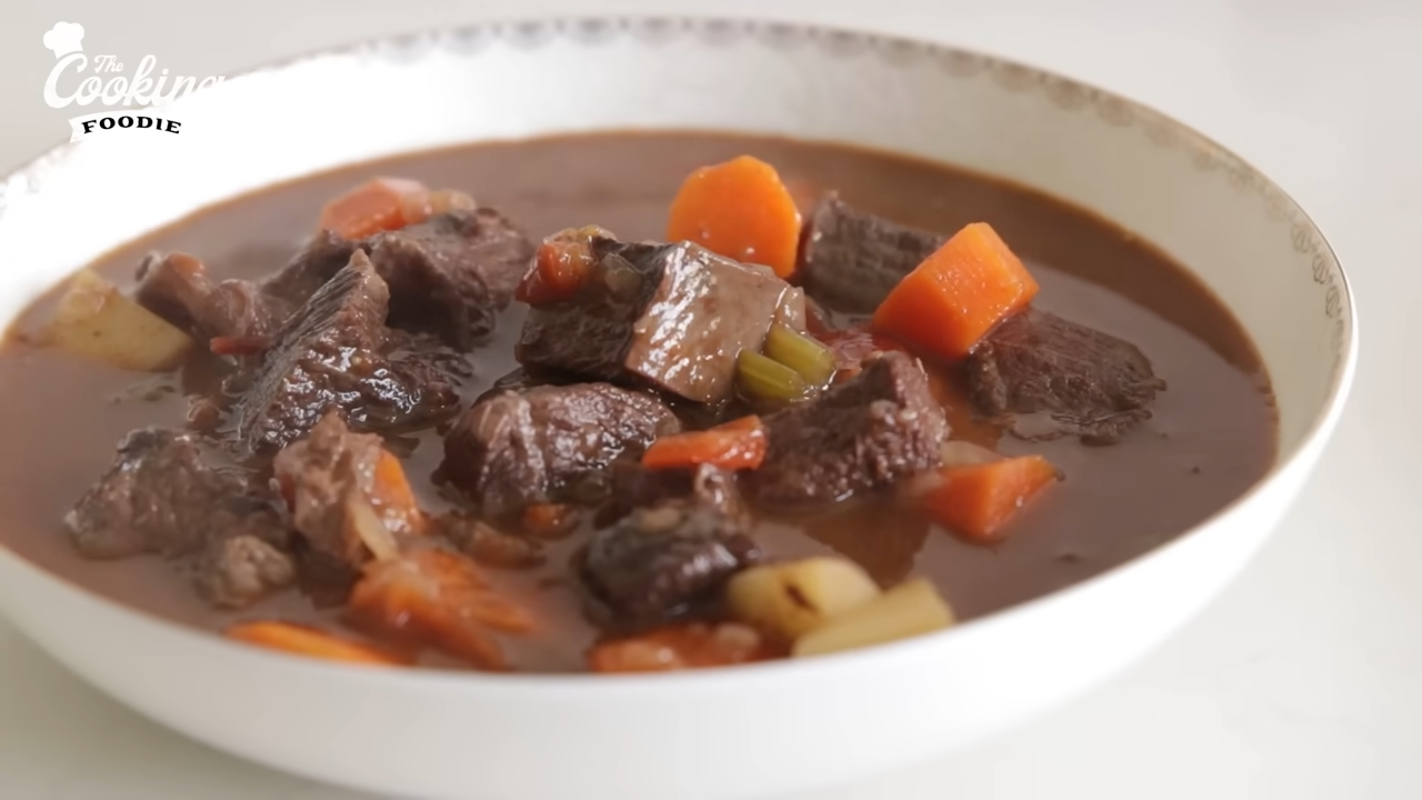 I put beef and veggies together… then the pot started bragging
