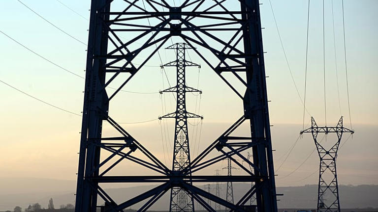Brussels set to unveil plan to lower electricity bills amid energy crisis