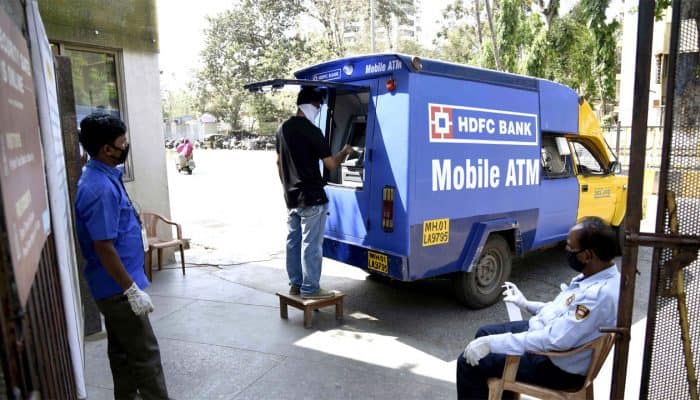 HDFC Bank raises FCNR deposit rates for 3-5 year tenors -- check latest ...
