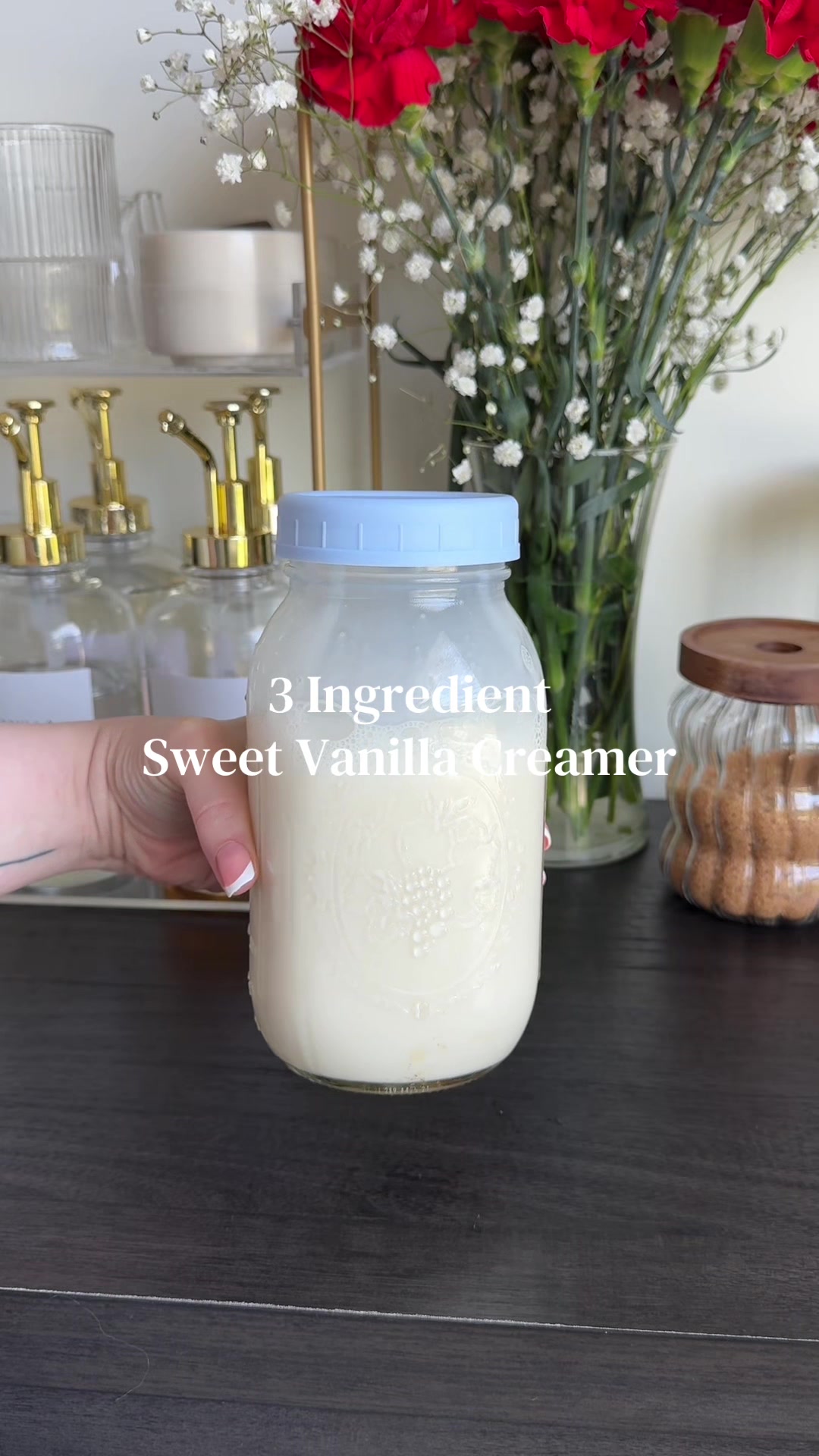 Easy homemade vanilla creamer – 3 ingredients only