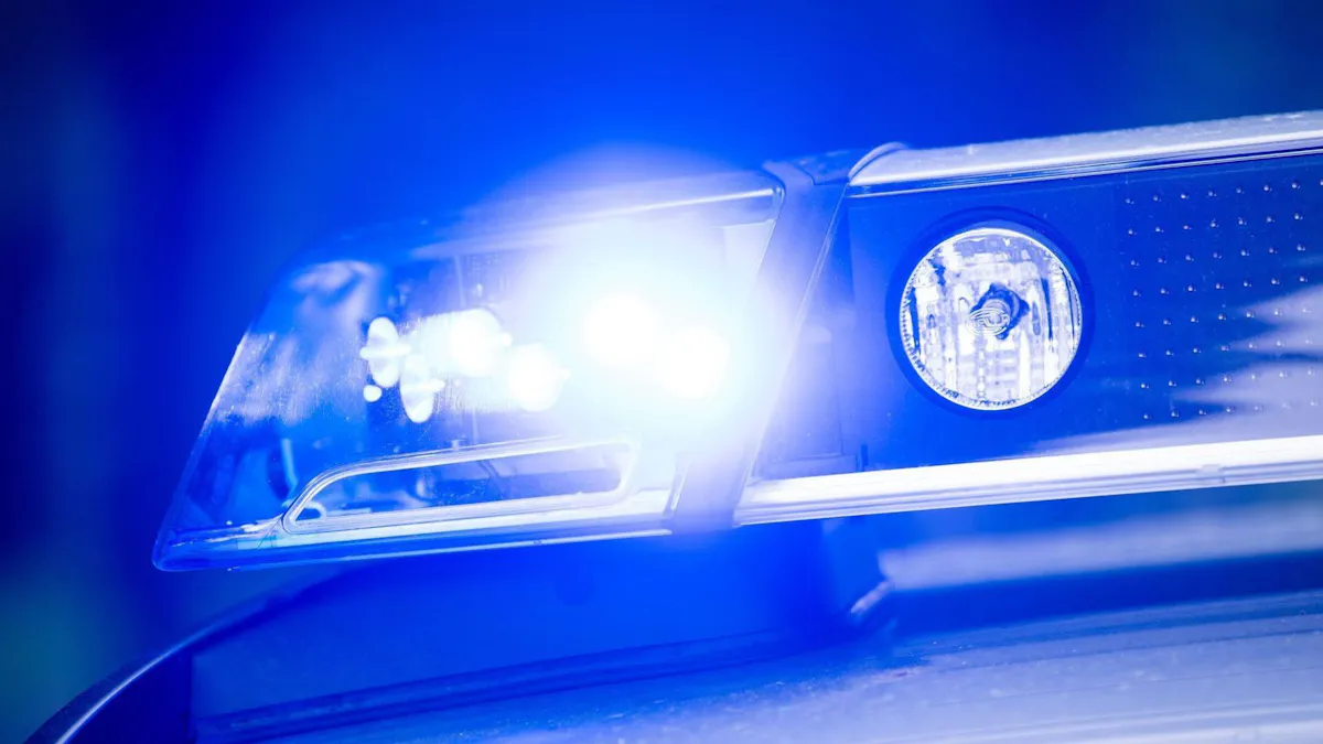 Kreis Böblingen - Eingeschlagene Scheiben – hängen mehrere Fälle zusammen?