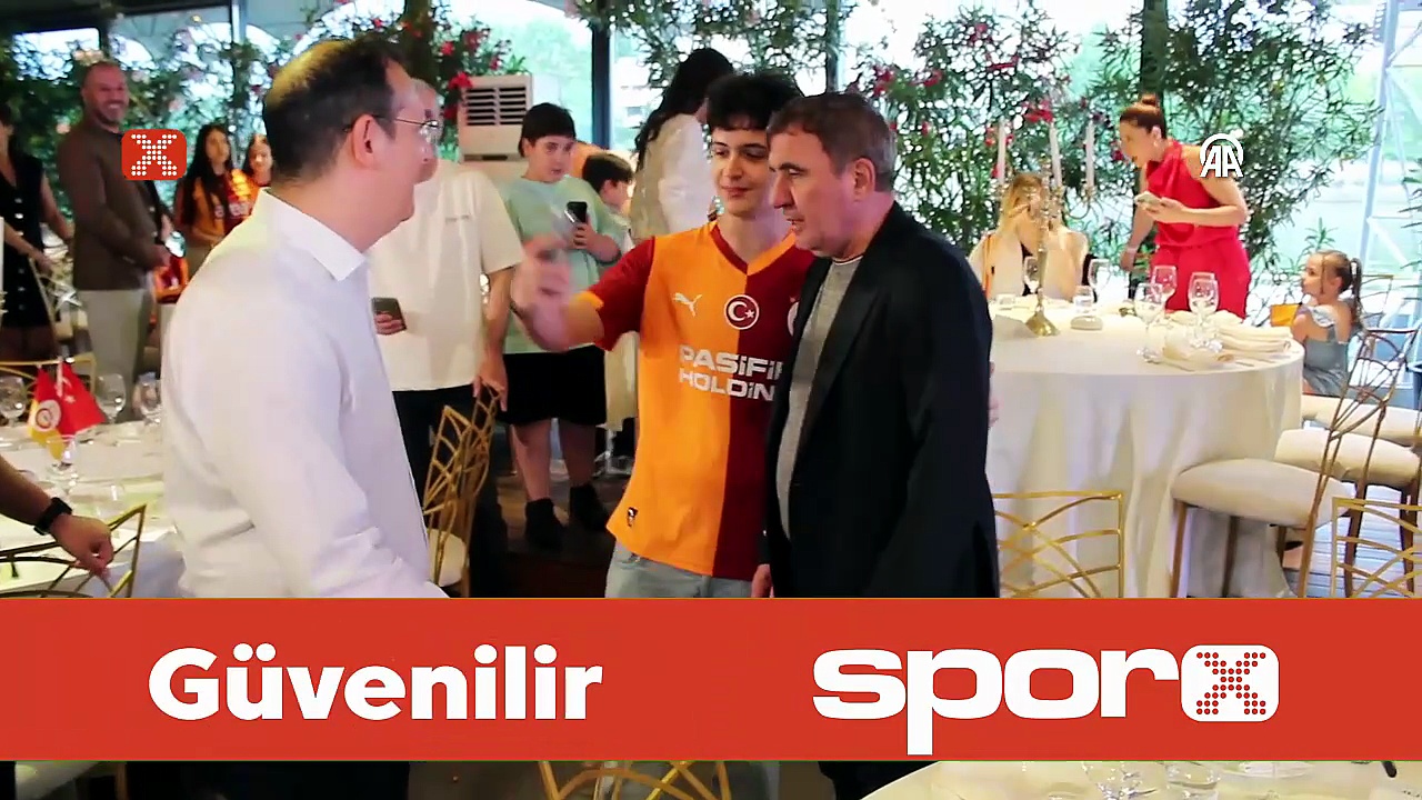 Hagi ve Razvan Lucescu, Galatasaray kutlamalarında
