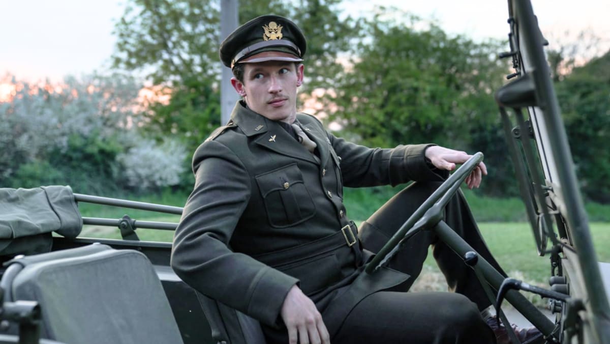 George Clooney names Callum Turner his choice for next James Bond: 'He ...