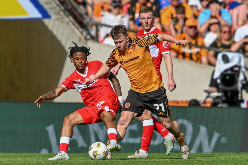 Ex-Man Utd transfer chief talks Joe Gelhardt, Hull City and Leeds United
