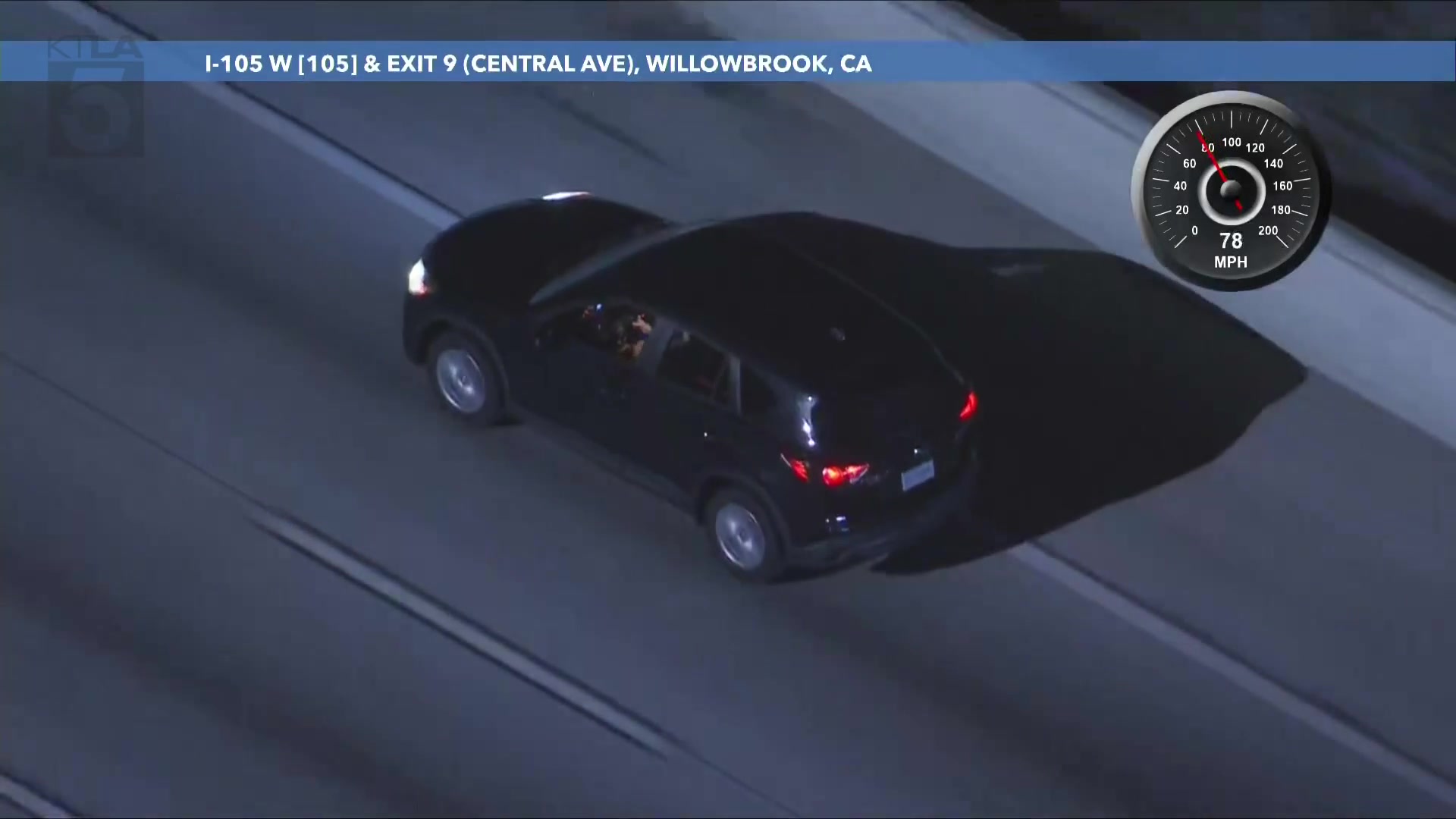 LAPD officers pursue suspected DUI driver